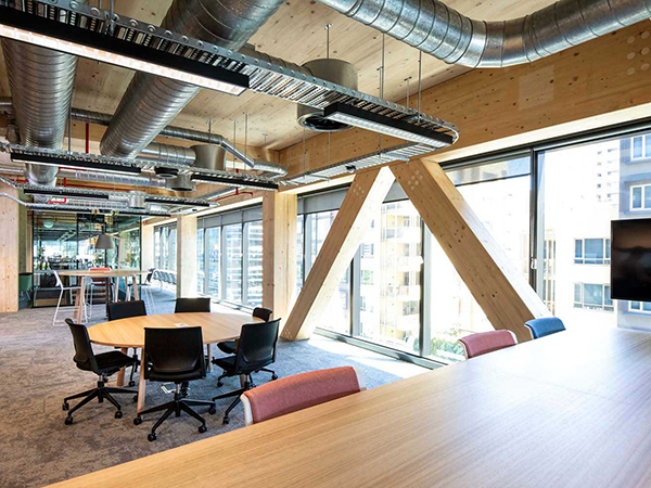 How much does sustainable timber contribute to carbon emissions ...