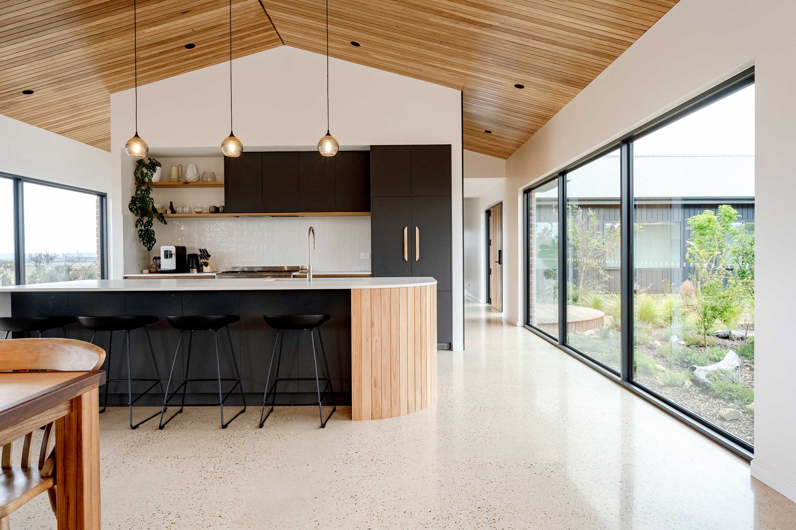Case study: Sutton Hill House, Sutton, NSW | Architecture & Design