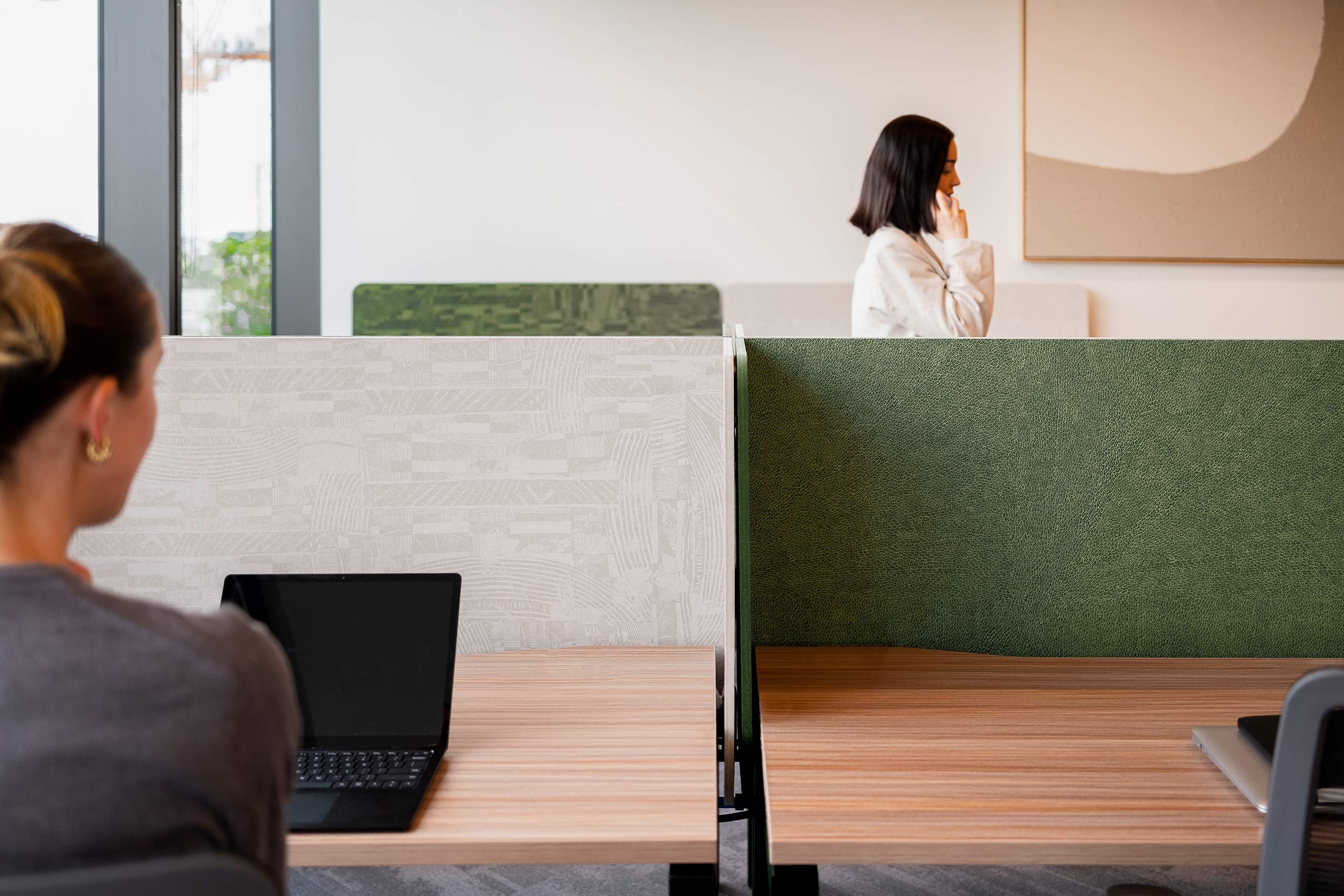 Vicinity™ Workstations: Customisable Acoustic Screens for Modern ...