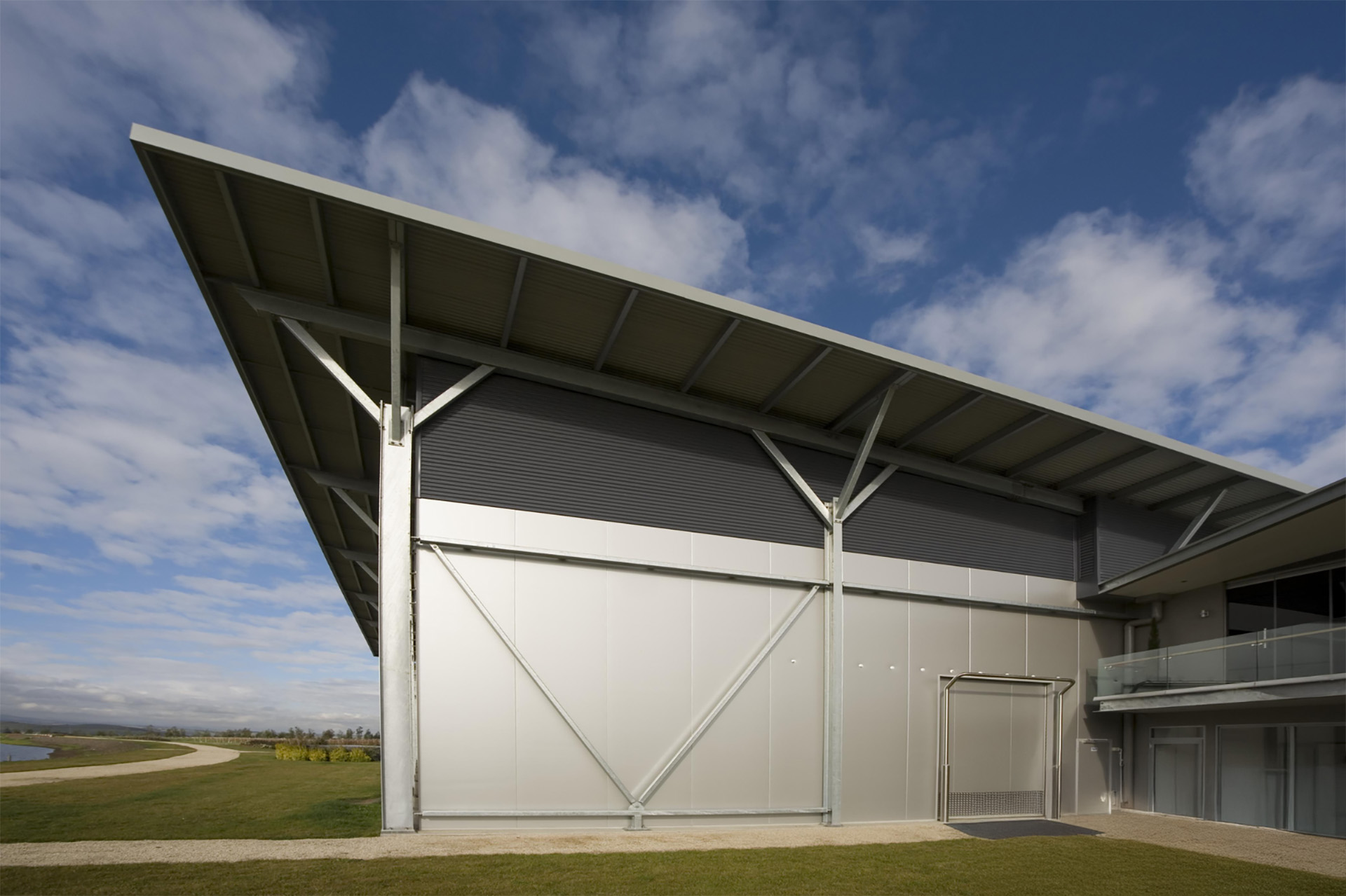 BondorPanel® EPS-FR Insulated Wall & Ceiling Panels | Bondor | Architecture & Design