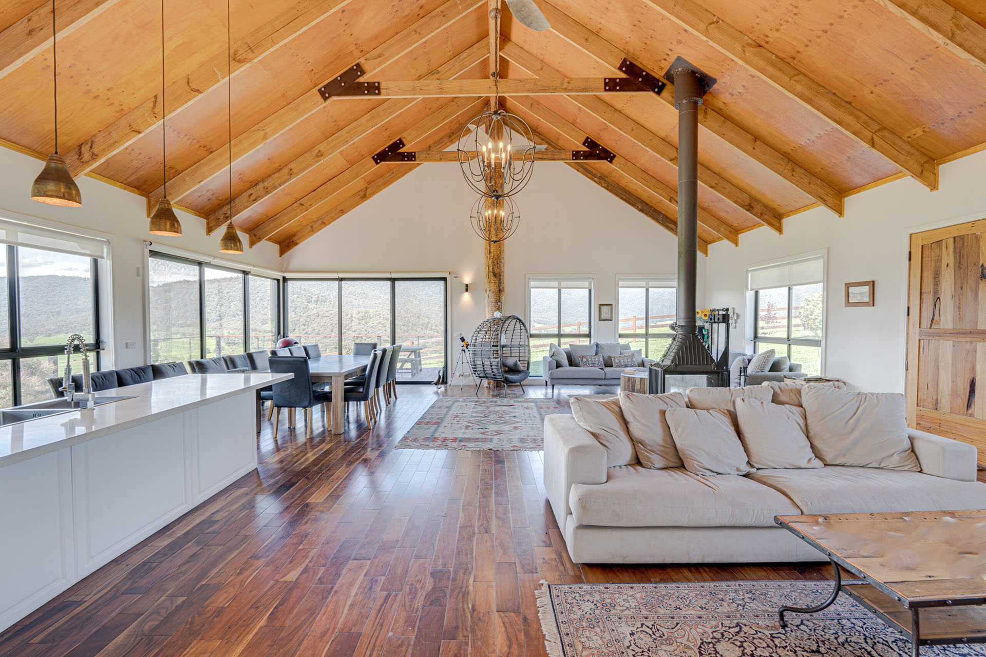 InsulWall® Load-Bearing Insulated Wall Panels | Bondor | Architecture ...