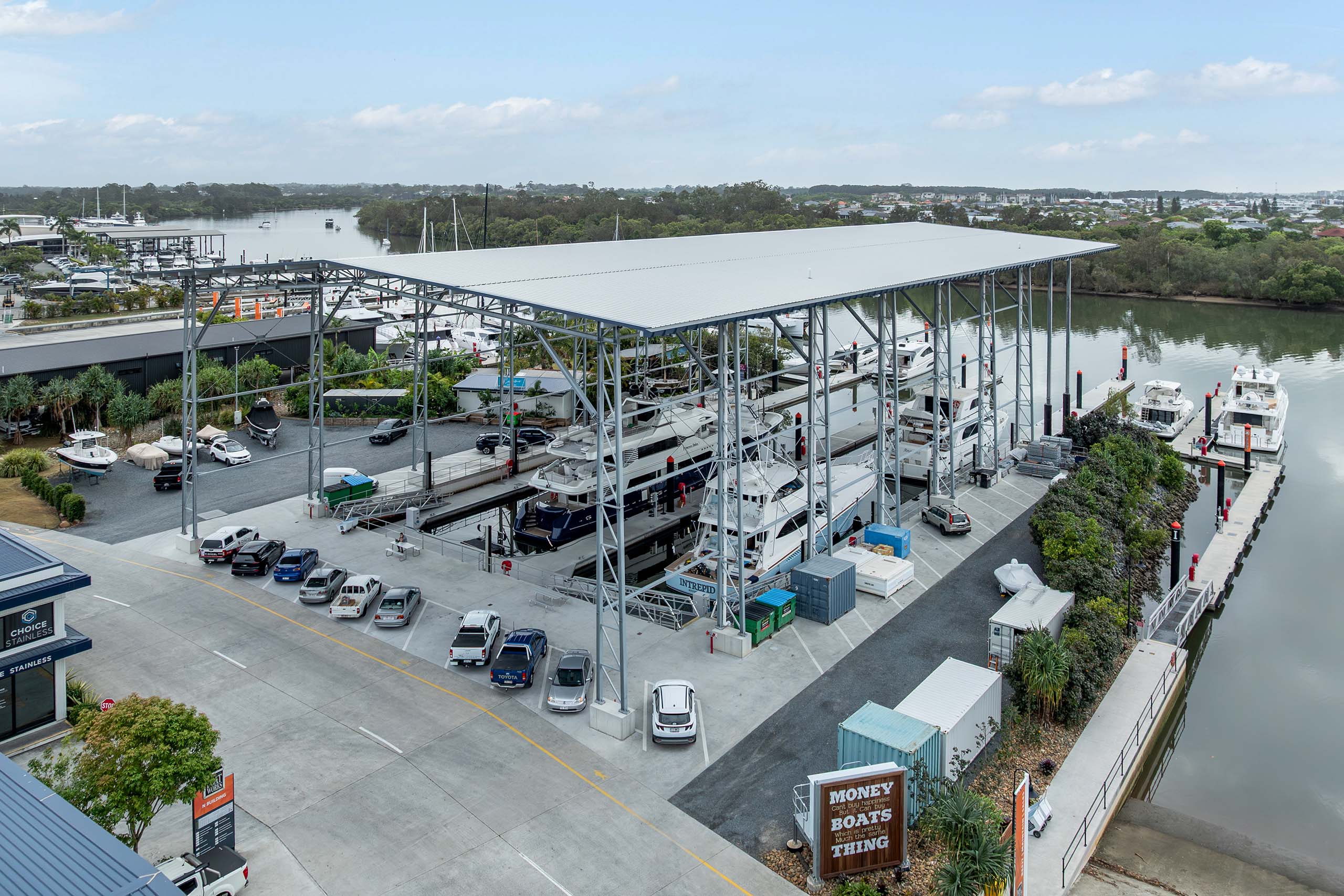 Boat Works Coomera Case Study: Marine Revetment Wall with Dincel ...