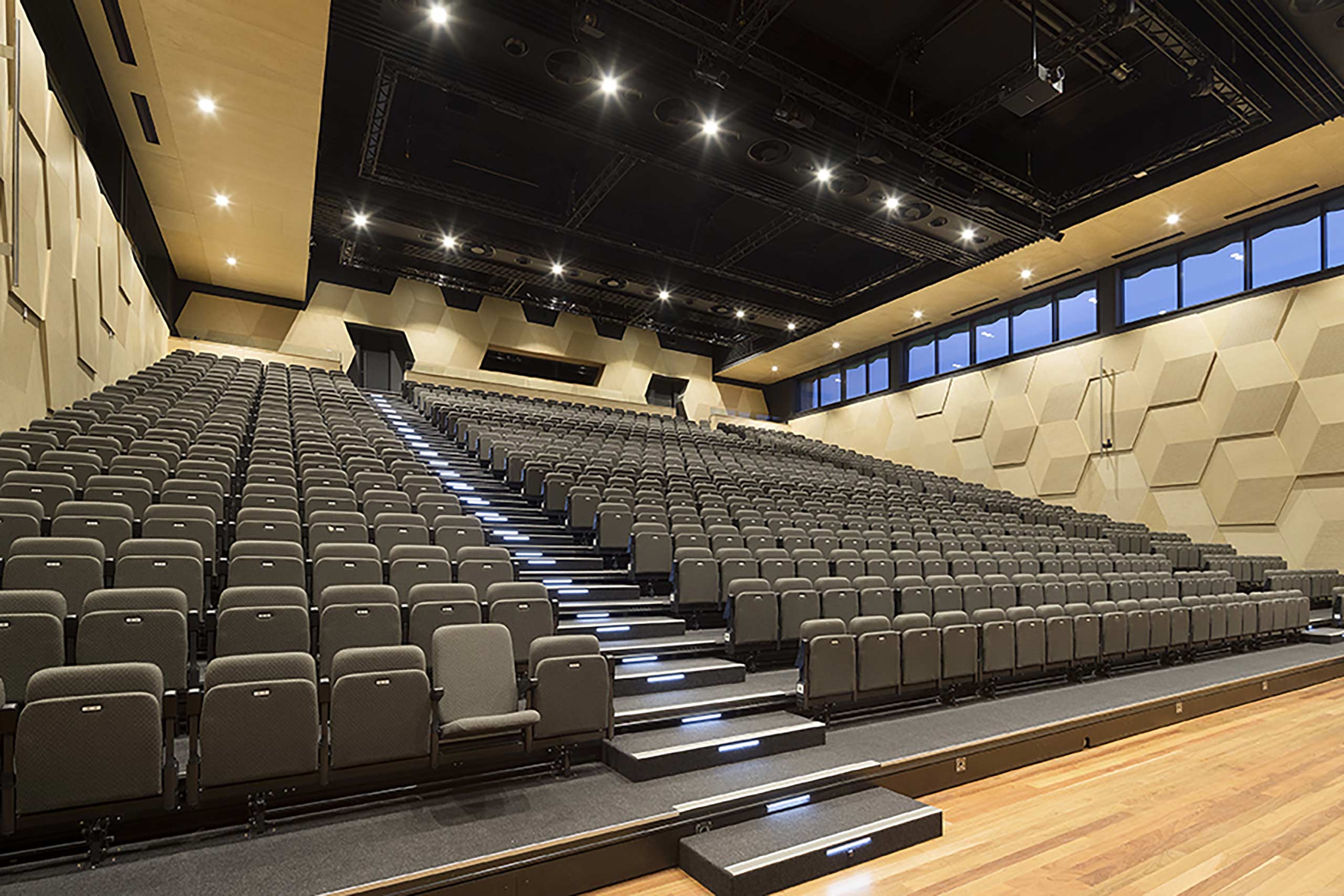 Durra Panel Polyester Soundsorb: Fire-resistant and sustainable ...