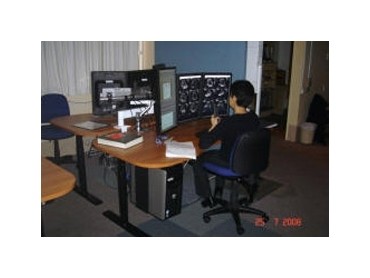 Electric height adjustable desks help radiologists improve work ...