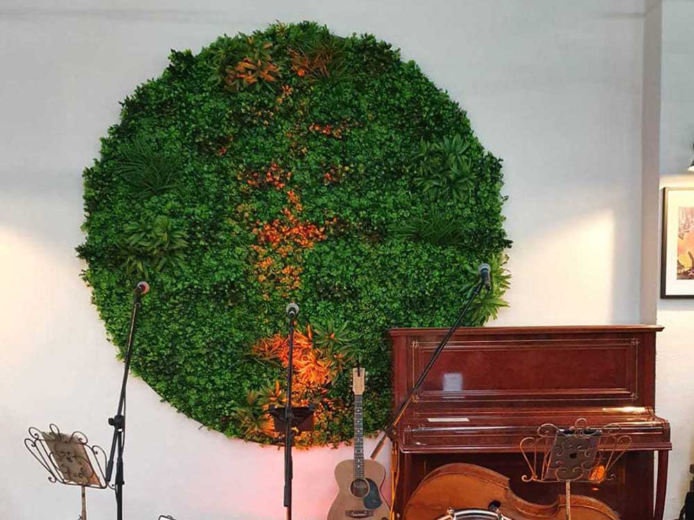 Evergreen Country completes feature wall at Bucketty's brewery ...