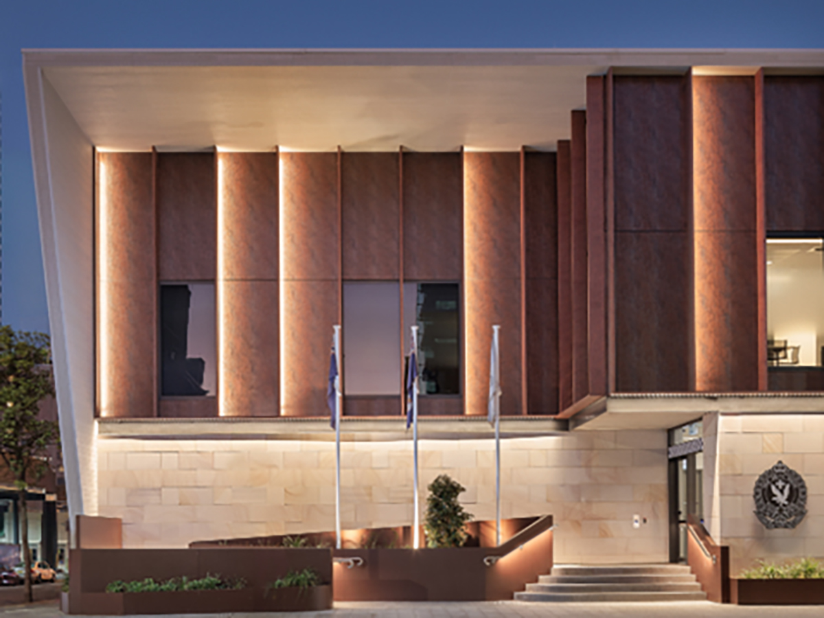 Case study: Seamless integration aluminium cladding for flat and curved ...