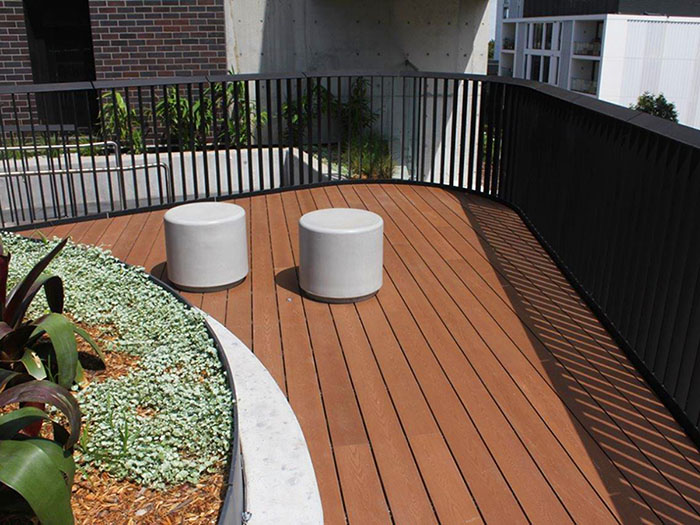 InnoDeck: Sustainable Composite Wood Decking System | Architecture & Design