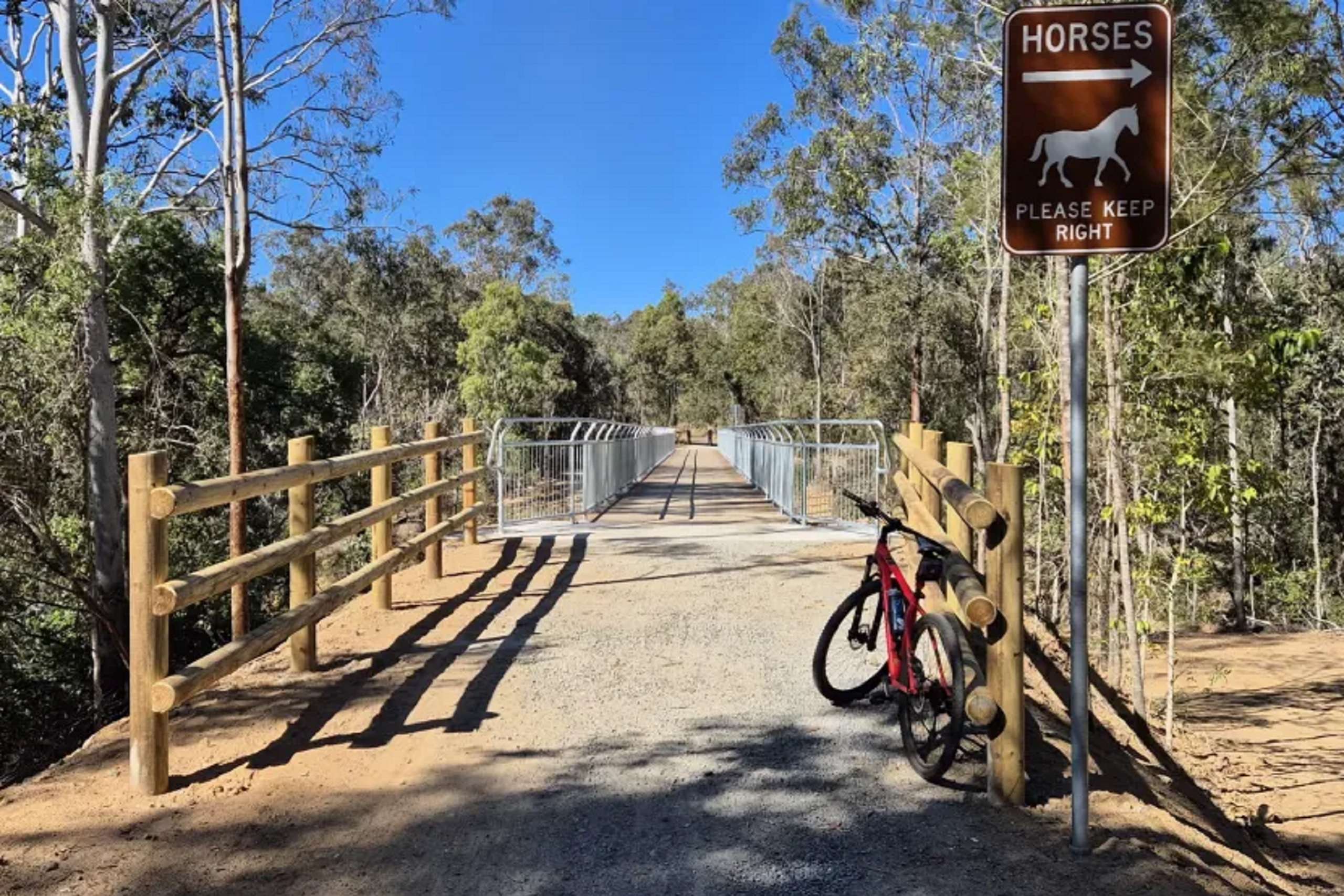 Moddex bikeway barriers deliver safety on Brisbane Valley Rail Trail ...