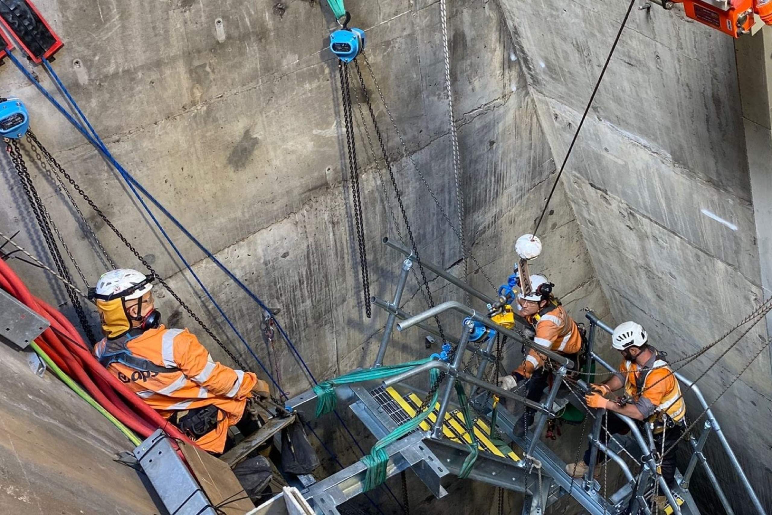 Tuffrail handrail systems customised for challenging Metro Tunnel ...