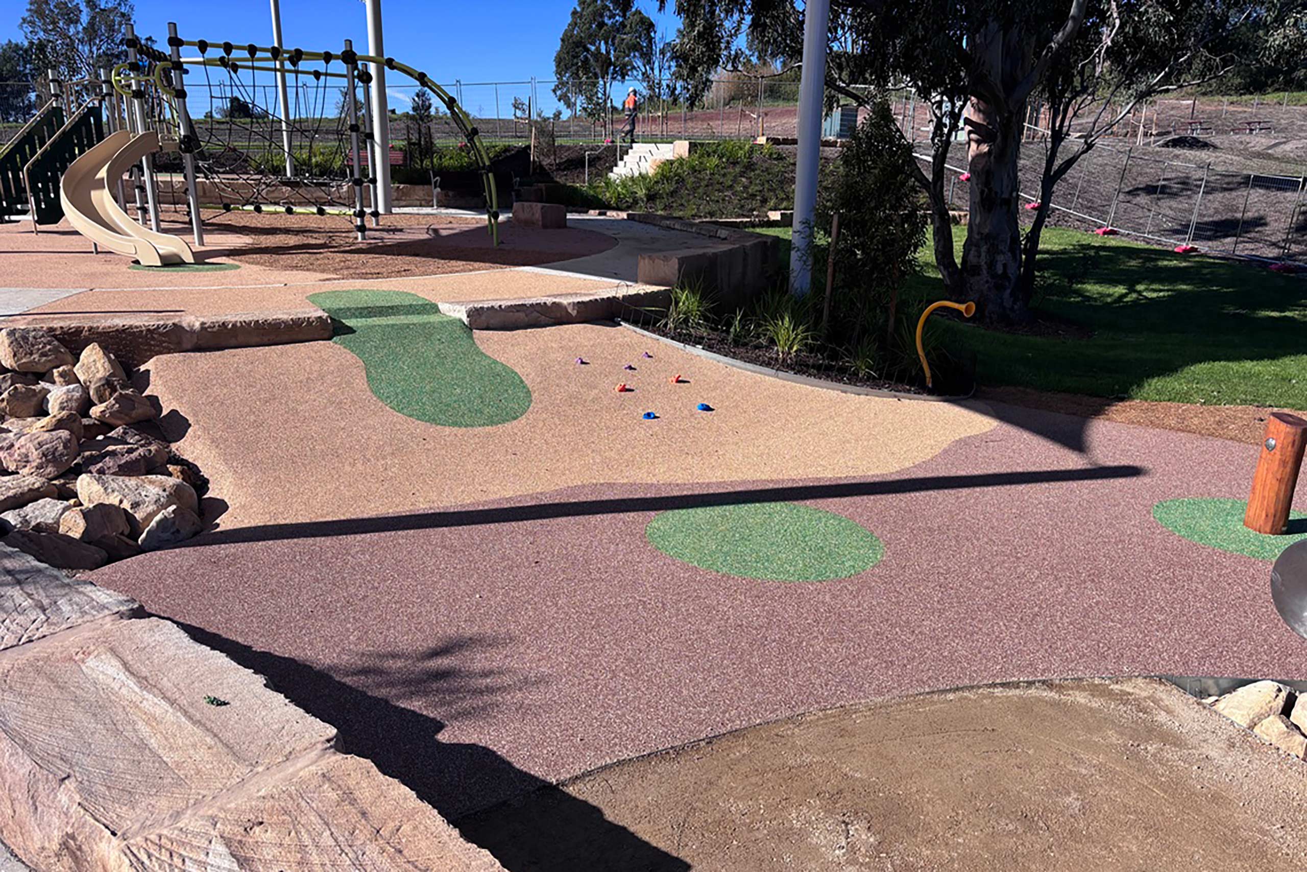 Pearlbond RB-10 used by Synthetic Grass and Rubber Surfaces in ...