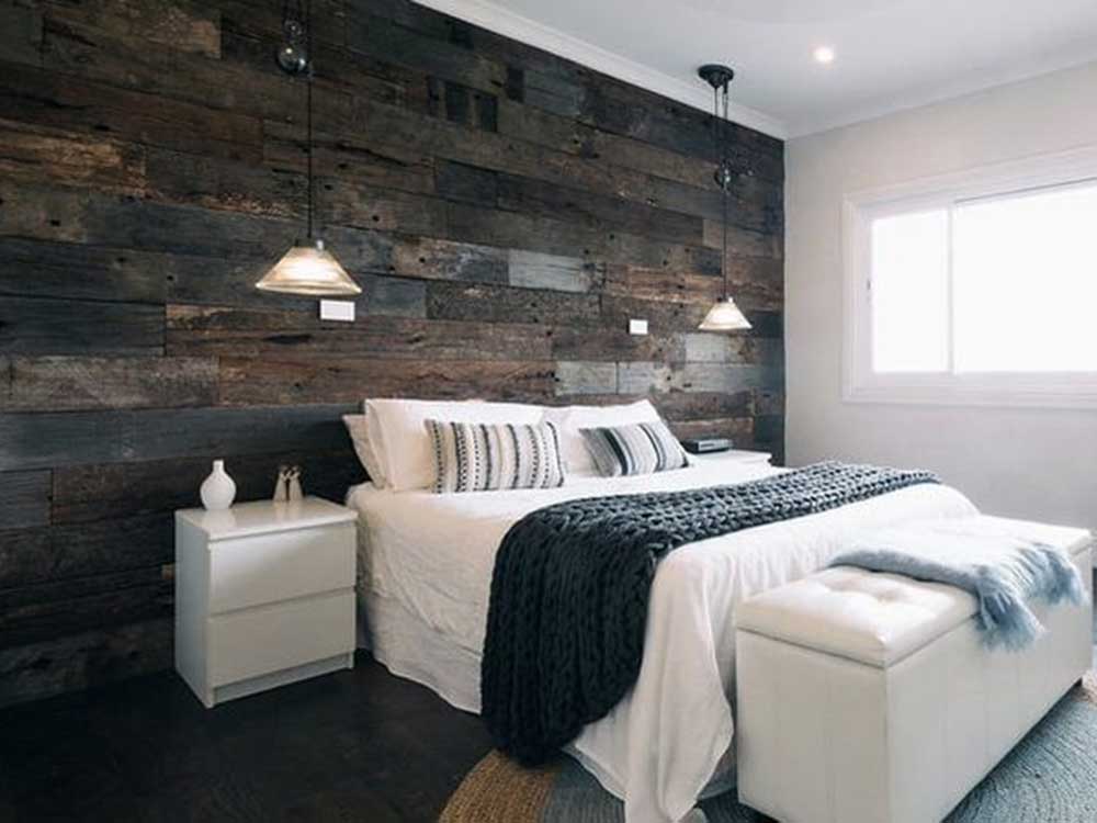 How to DIY your own recycled timber feature wall with stunning results ...