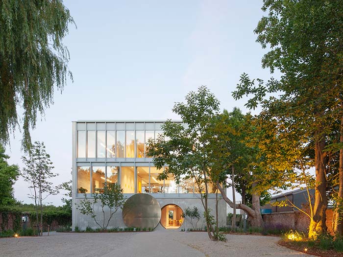 Case study: Light Inside And View To The Outsite | Architecture & Design