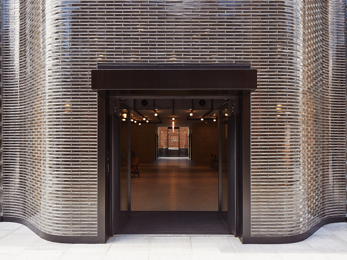 Poesia Glass Bricks: Quality, Transparent Hand-Cast Glass Bricks ...