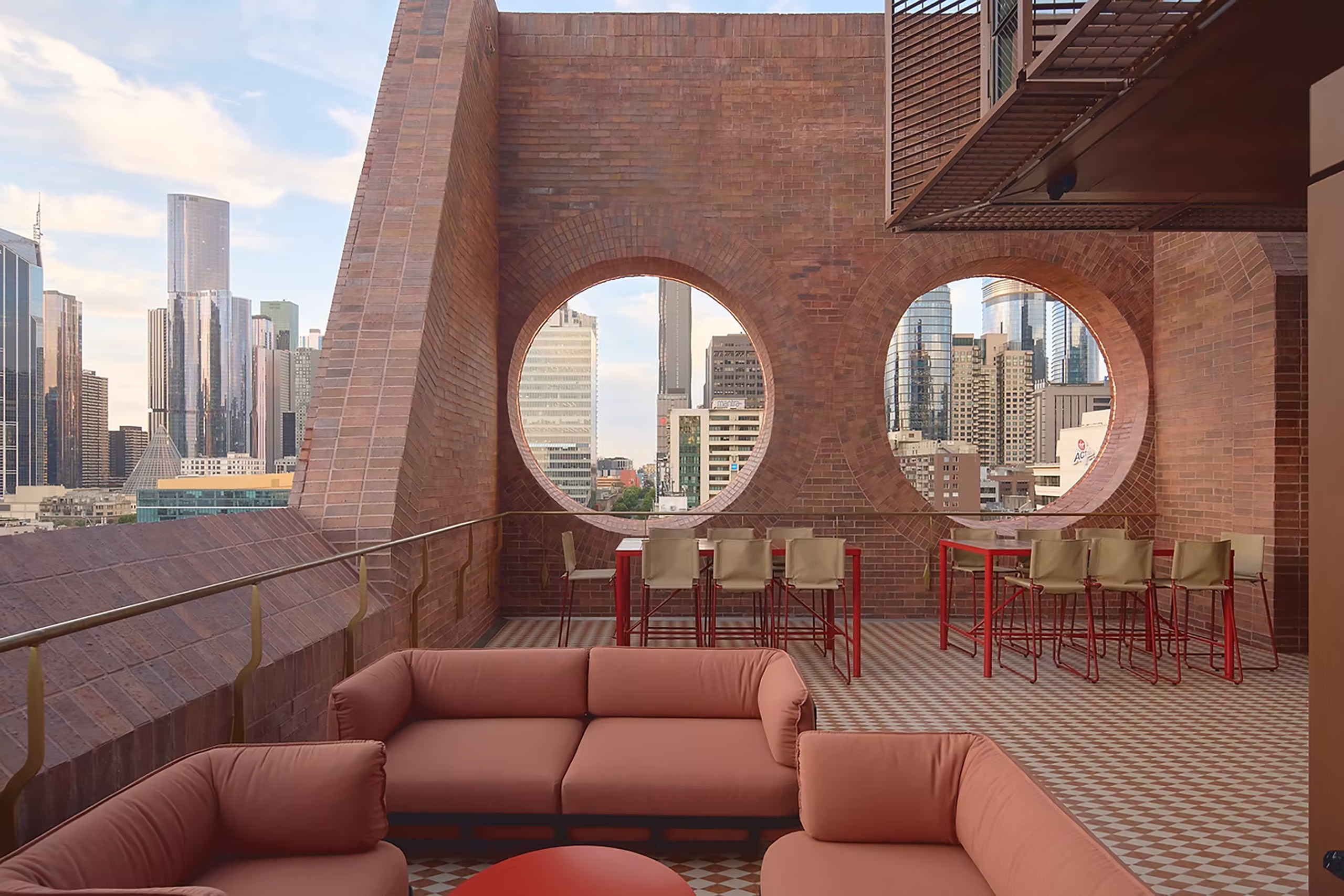 Case study: Melbourne Place | Architecture & Design