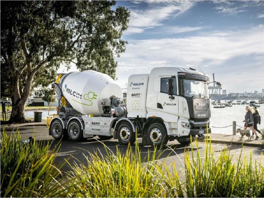 Holcim trials first ADR-approved 100% electric concrete truck mixer in ...