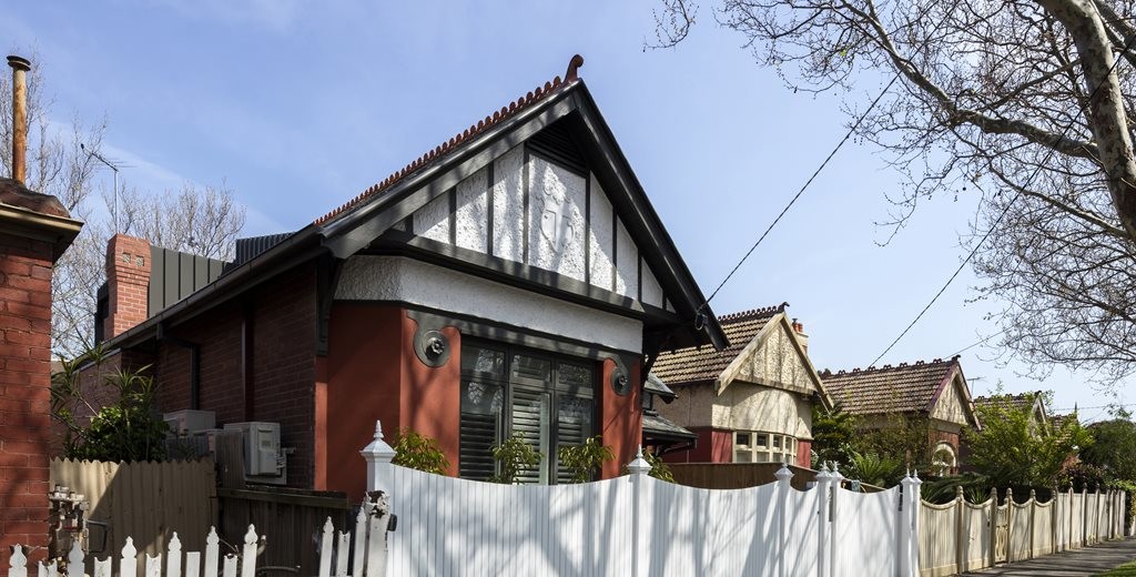 Jigsaw House: Fitting front with rear, and old with new | Architecture ...