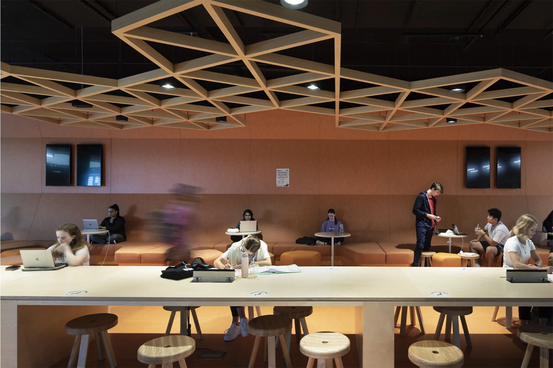 MAXI BEAM: Adaptable Lightweight Chunky Decorative Beams | Architecture ...