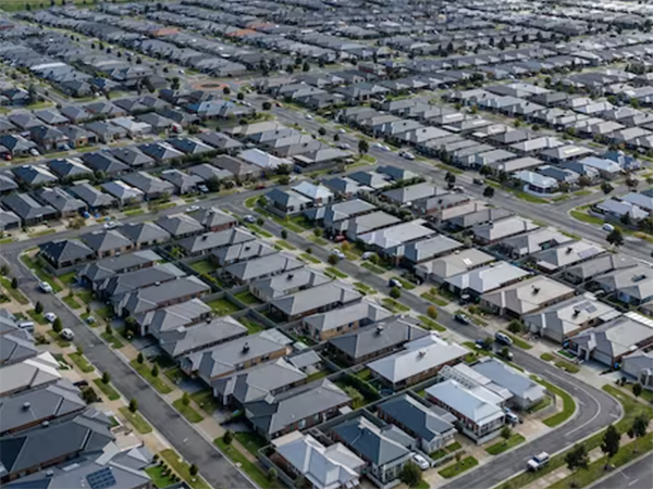 Outer suburbs’ housing cost advantage vanishes when you add in ...