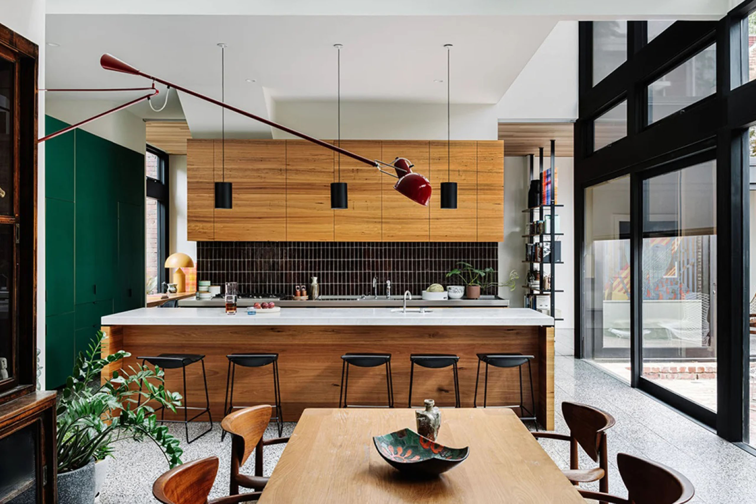 Warema ZIP external blinds ensure comprehensive shading coverage at ...