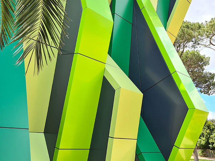 ULTRACORE: Non-combustible aluminium core panel | Architecture & Design