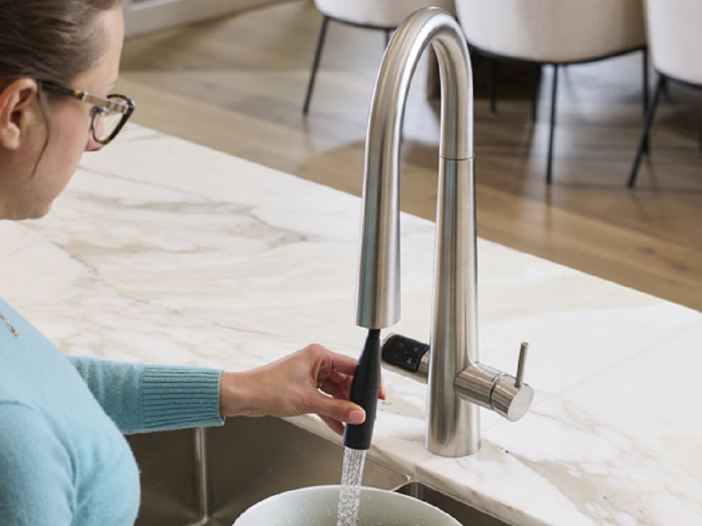 Zip HydroTap Celsius Plus All-In-One Pull-Out – Form And Function In A ...