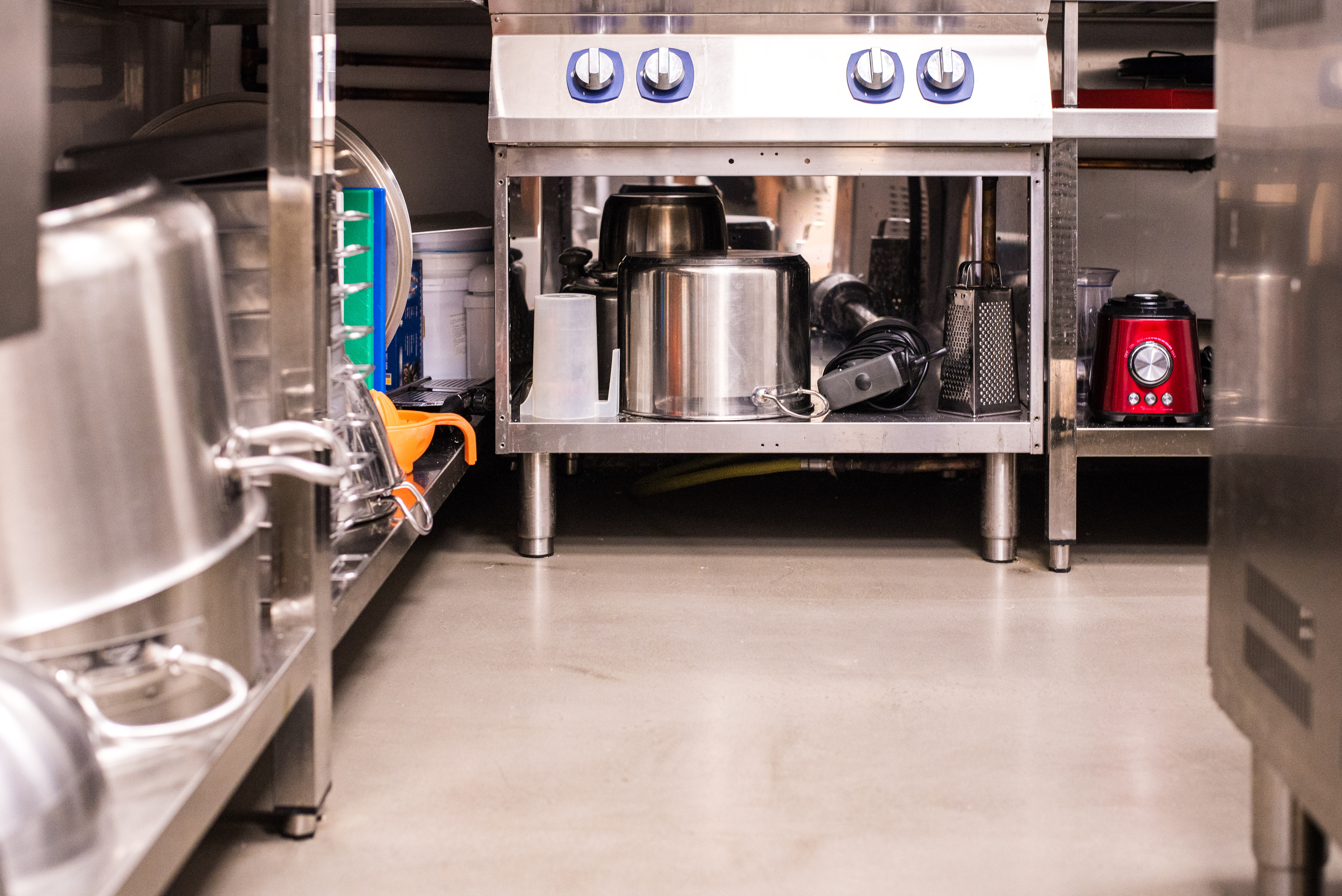 Commercial Kitchen Flooring: Choosing the Best Options for a Hard ...