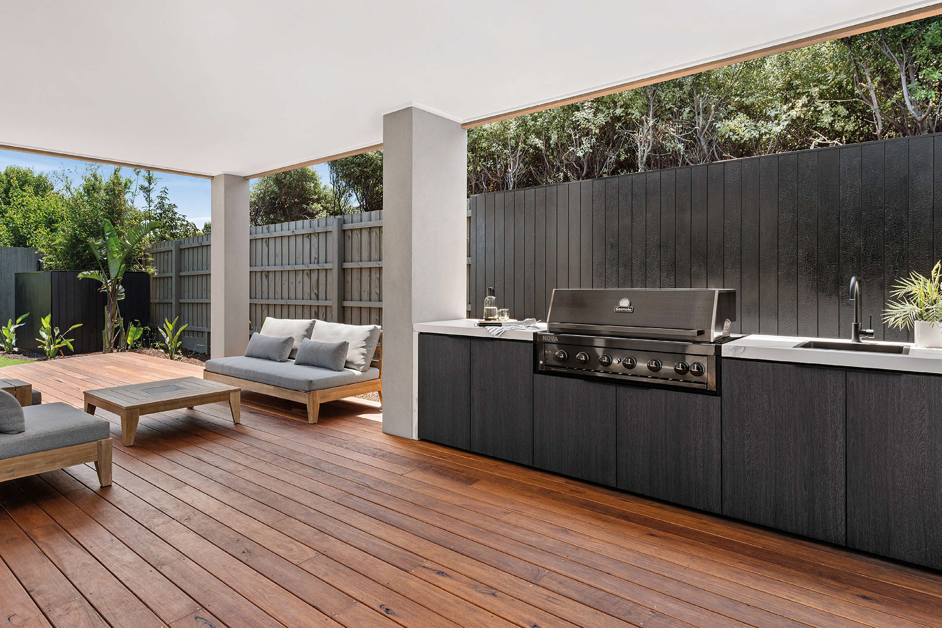 Alfresco Compact Laminate Outdoor Kitchen Doors and Benchtops ...