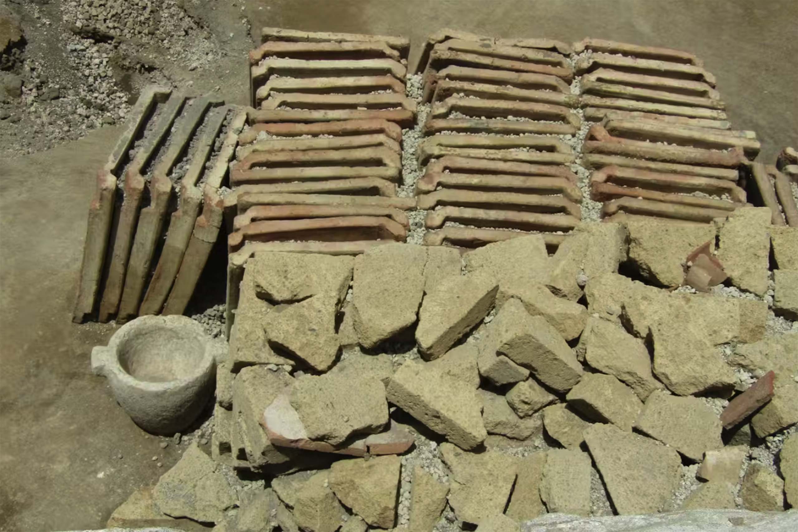 How to make 2,000-year-old ancient Roman self-healing concrete ...