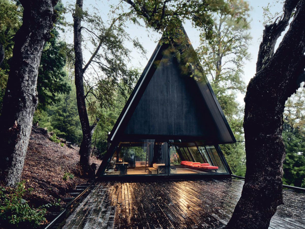 Stunning Chilean home references Kazuo Shinohara's Prism House ...